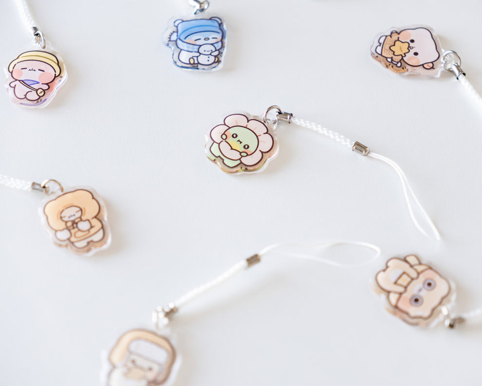 seasons surprise acrylic charms – osume