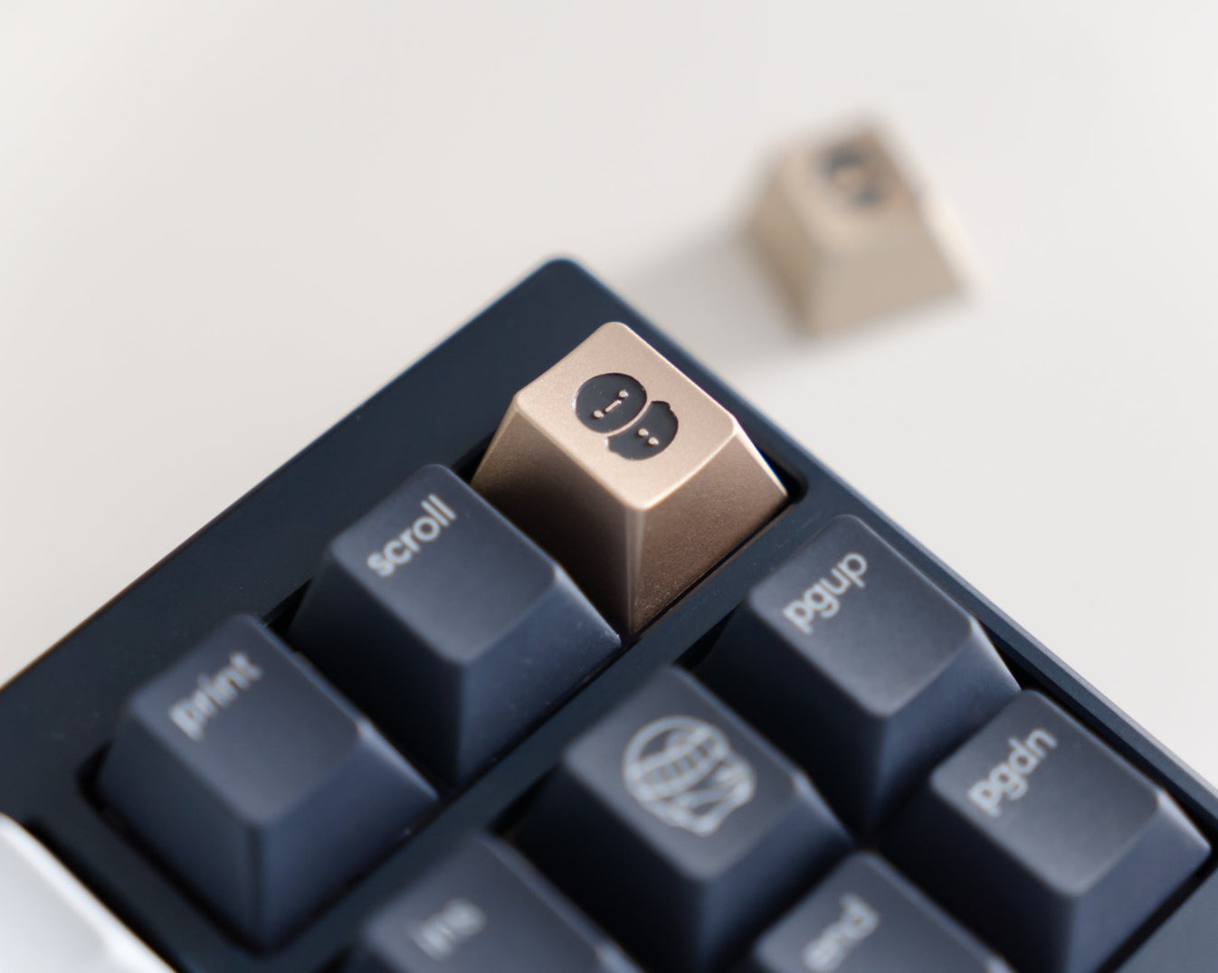 winterglow metal artisan – osume